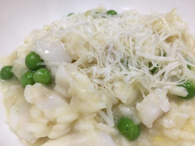 Cheesy Peasy Rice with Hake – Buzymum